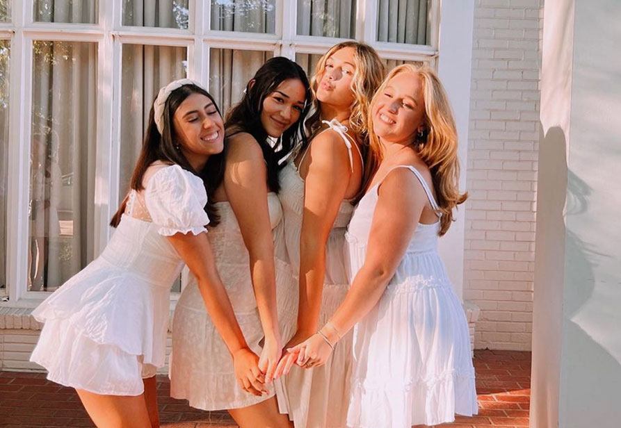 Theta Omega - Kansas - Tri Delta