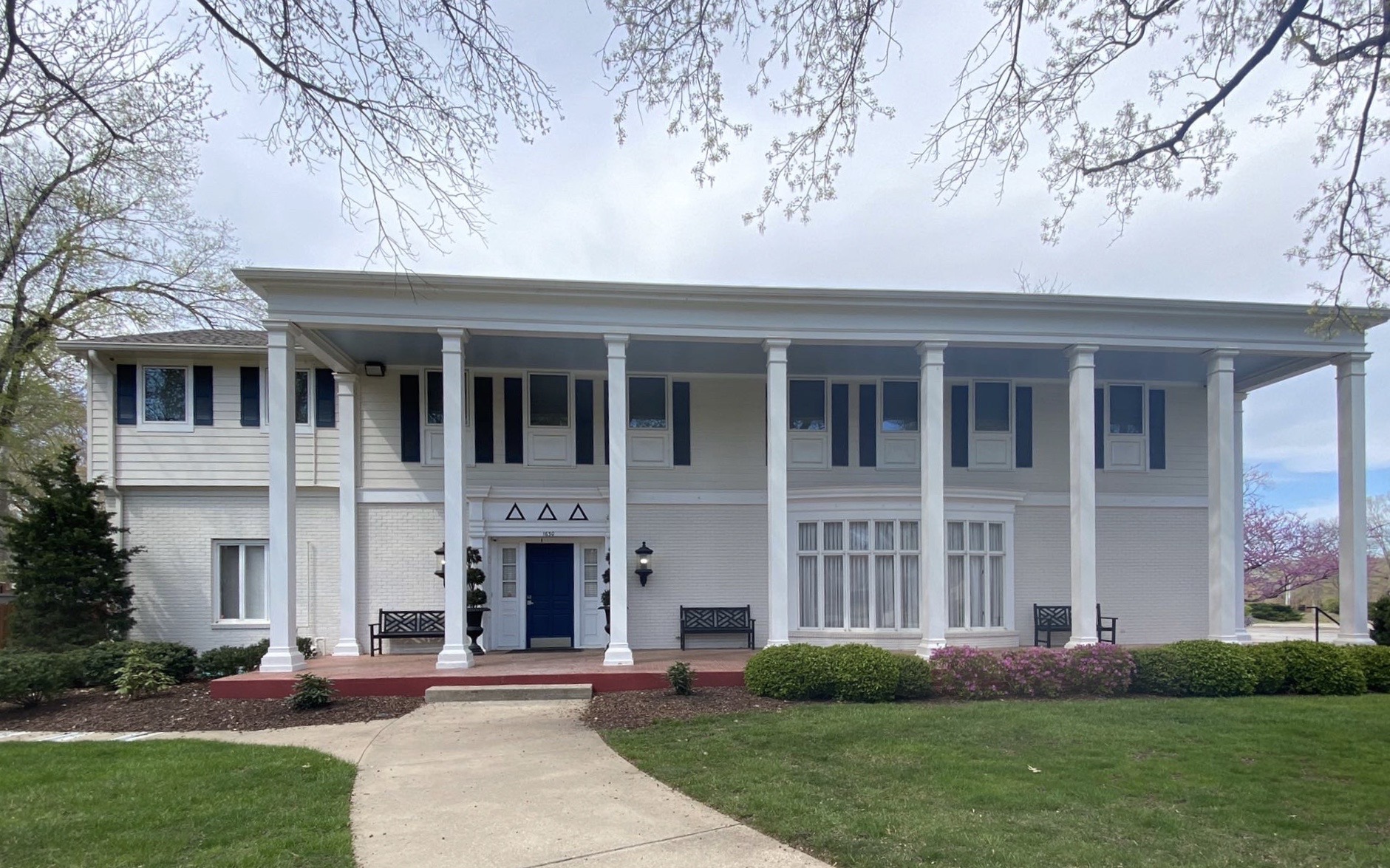 Theta Omega - Kansas - Tri Delta